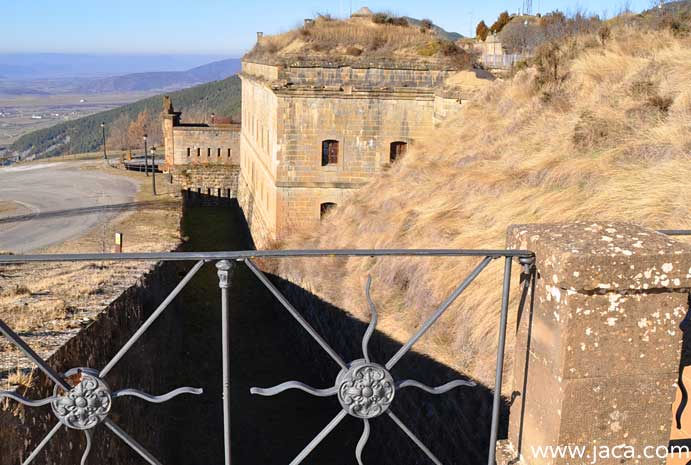Fuerte de Rapitán, Ciudadela, Jaca fortificada y Murallas de Jaca ... Fuerte de Rapitán, Ciudadela, Jaca fortificada y Murallas de Jaca ...